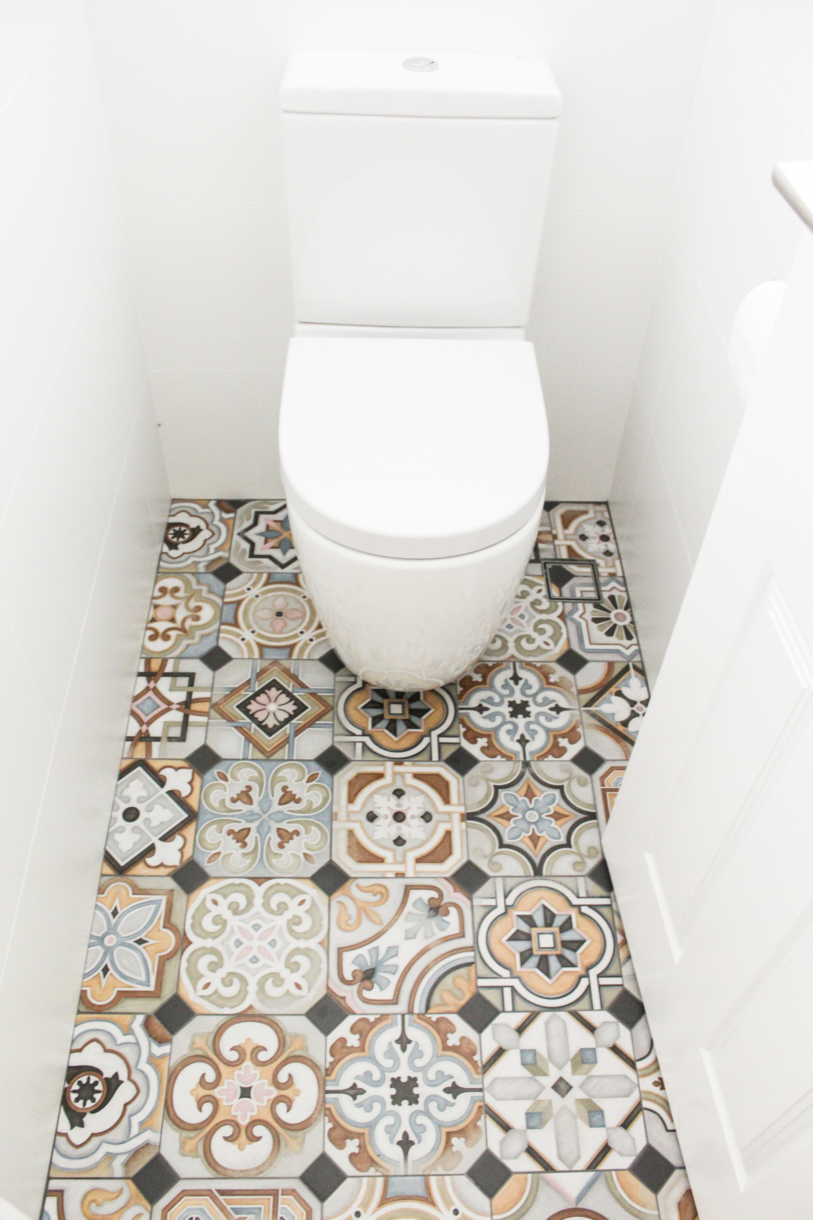 How High To Tile In The Toilet – Small Bathroom Renovations Perth ...
