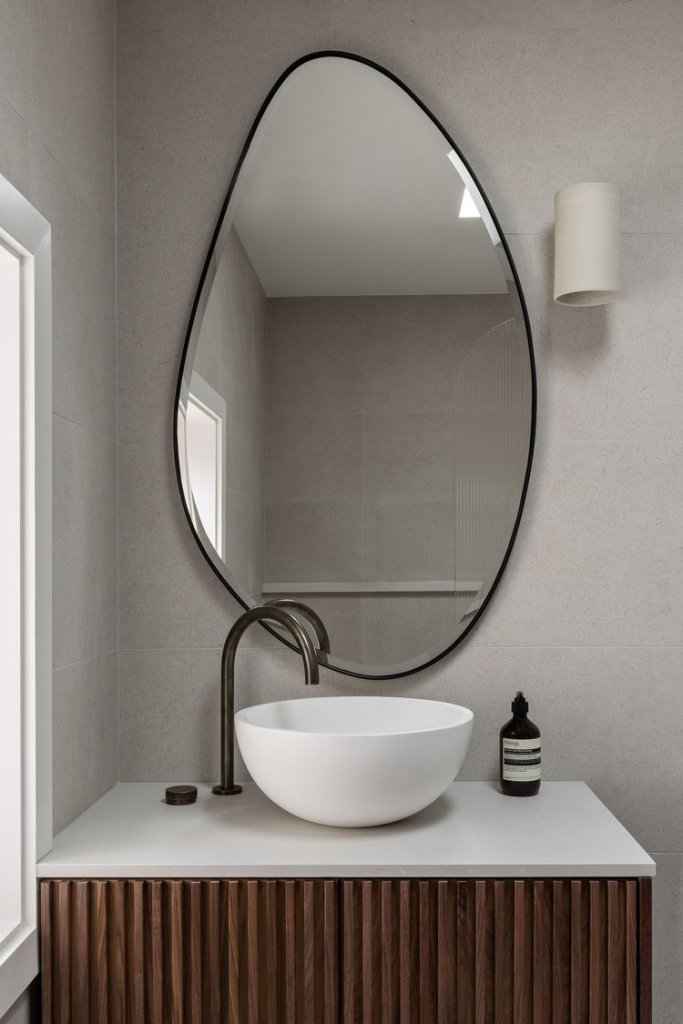 Unique Antique Brass Tapware Is Trending Big Time – Small Bathroom ...